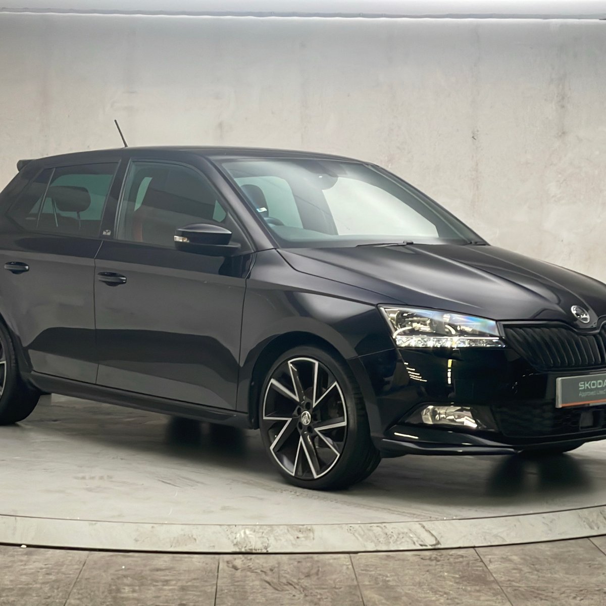 Skoda Fabia LT21XSB Watford ŠKODA | Citygate