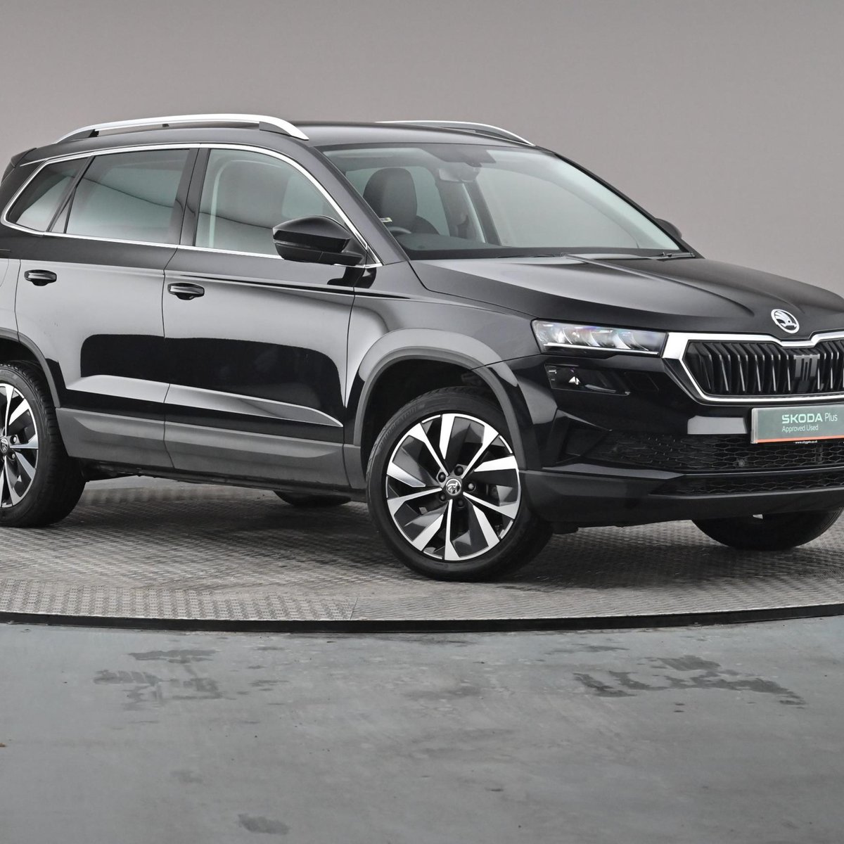 Skoda Karoq EU72HFB Watford ŠKODA | Citygate