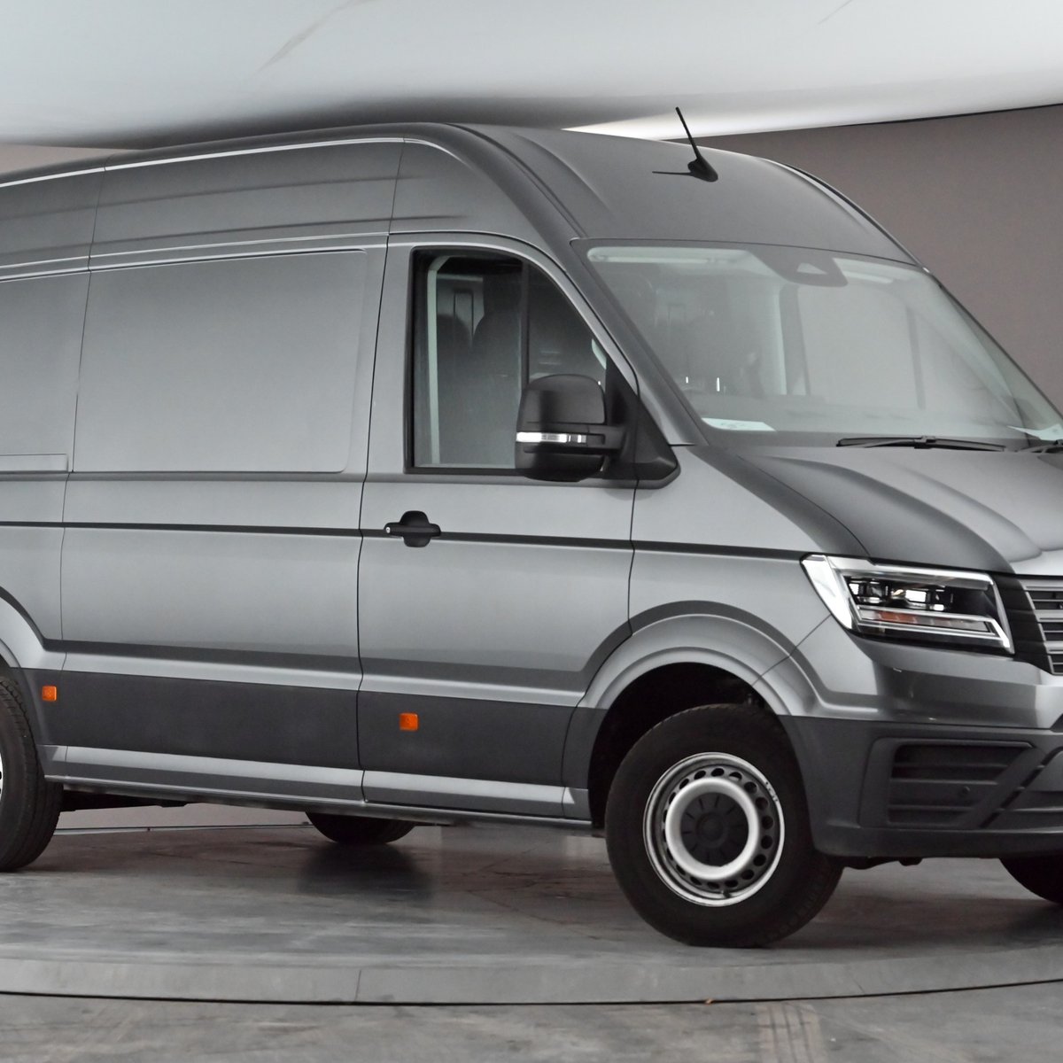Volkswagen Crafter LO74XHE St Albans VWCV | Citygate