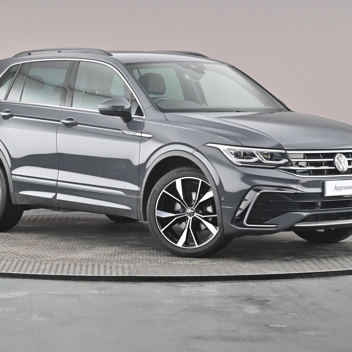 Volkswagen Tiguan RF73BHY High Wycombe VW | Citygate